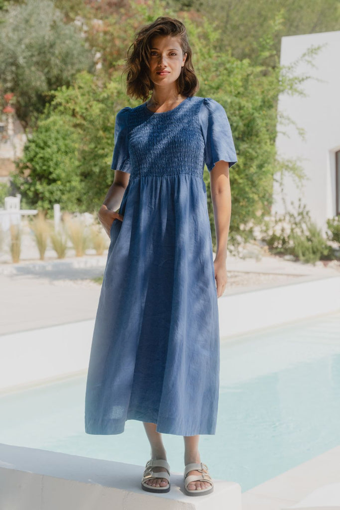Shop Wren Cornflower Blue Linen SS Shirred Bodice Midi Dress | Flo & F