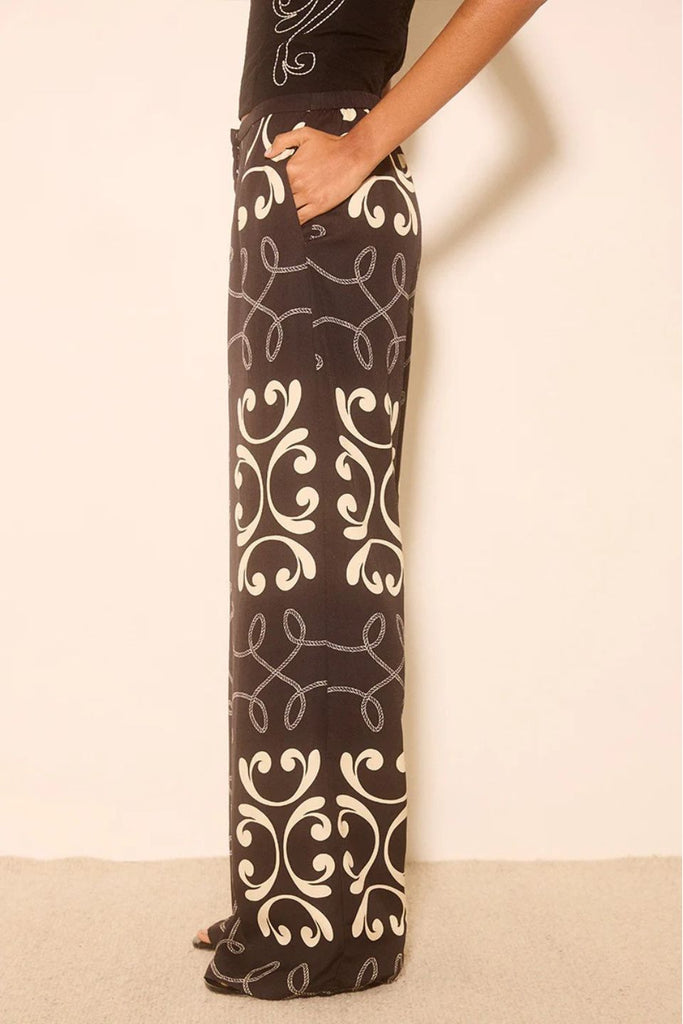 Shop Savanna Black Contrast Print Pant | Flo & Frankie