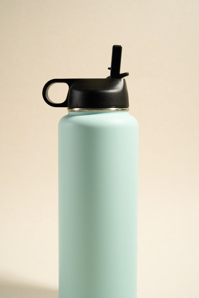 Shop Breeze Stainless Steel 1ltr Water Bottle | Flo & Frankie