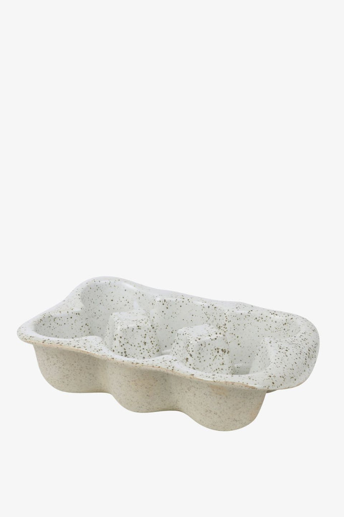 Shop Garden To Table White Egg Tray | Flo & Frankie