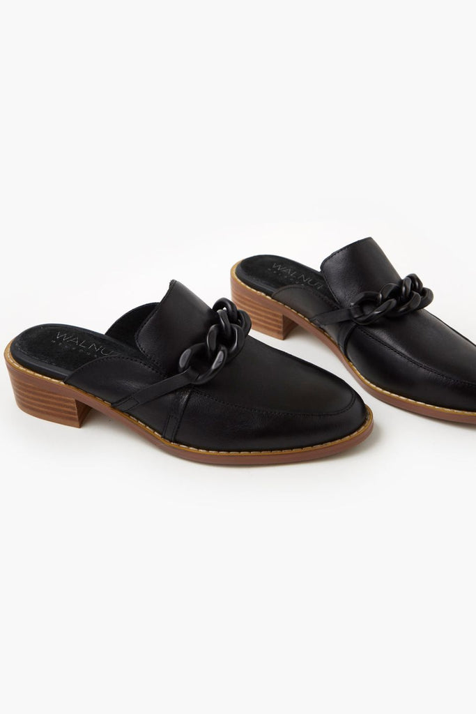 Shop Gabriel Black Leather Mule with Chain Detail | Flo & Frankie