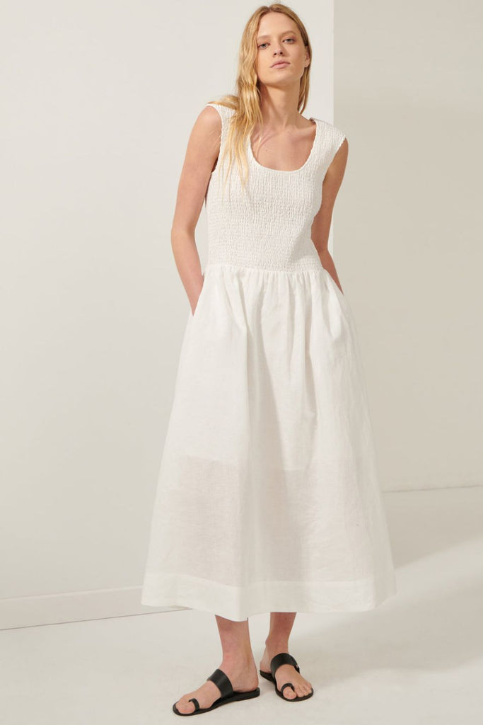 Shop Ivy White Tank Linen Shirred Midi Dress | Flo & Frankie
