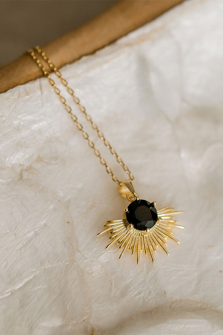 Shop Solace Gold Necklace | Flo & Frankie